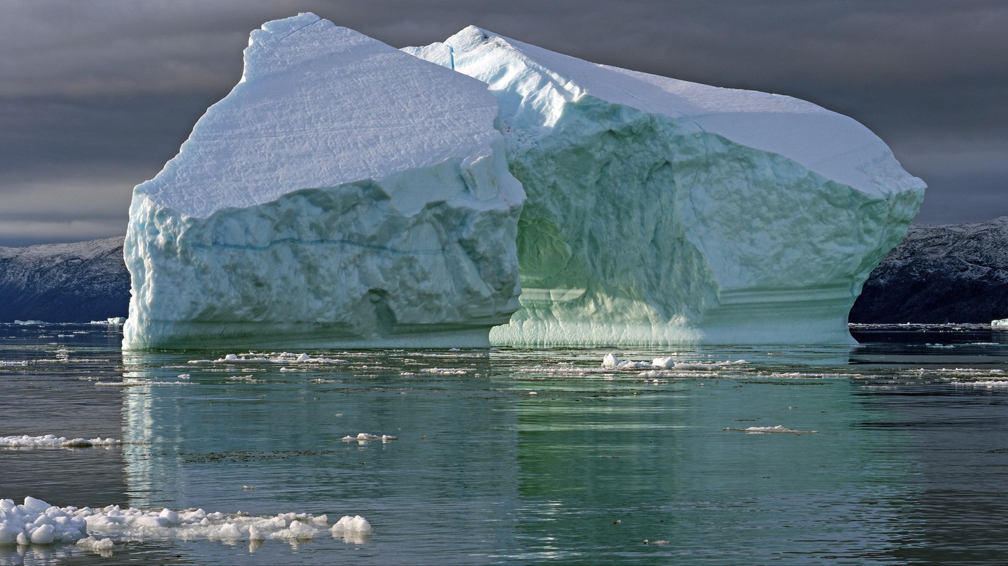 New model simulates the tsunamis caused by iceberg calving - EPFL