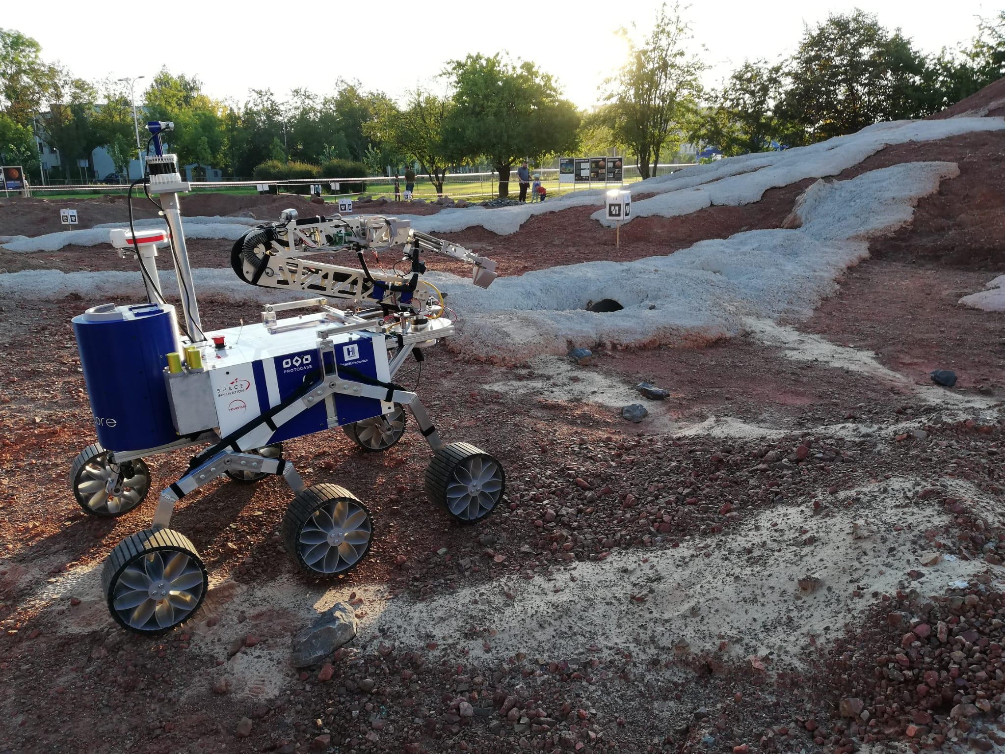 EPFL Xplore's space rover wins three awards - EPFL