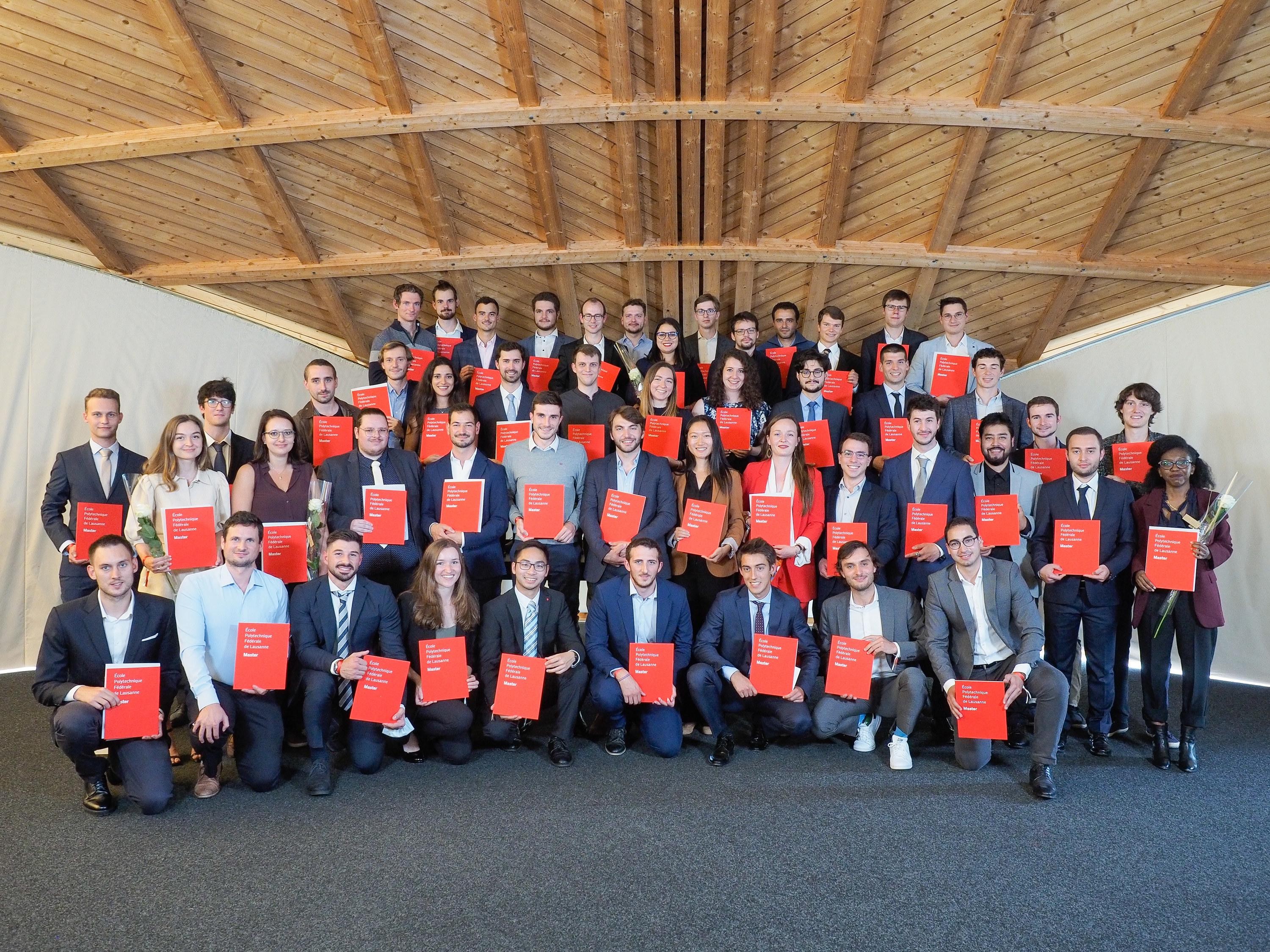 The Civil Engineering Section congratulates its 54 graduates - EPFL