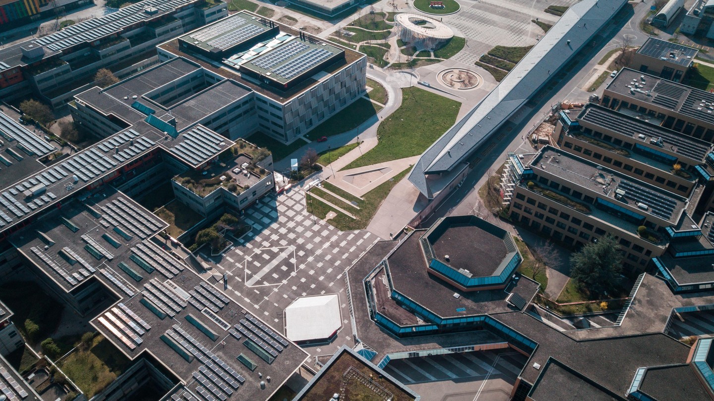 Three highly cited researchers at School of Engineering - EPFL