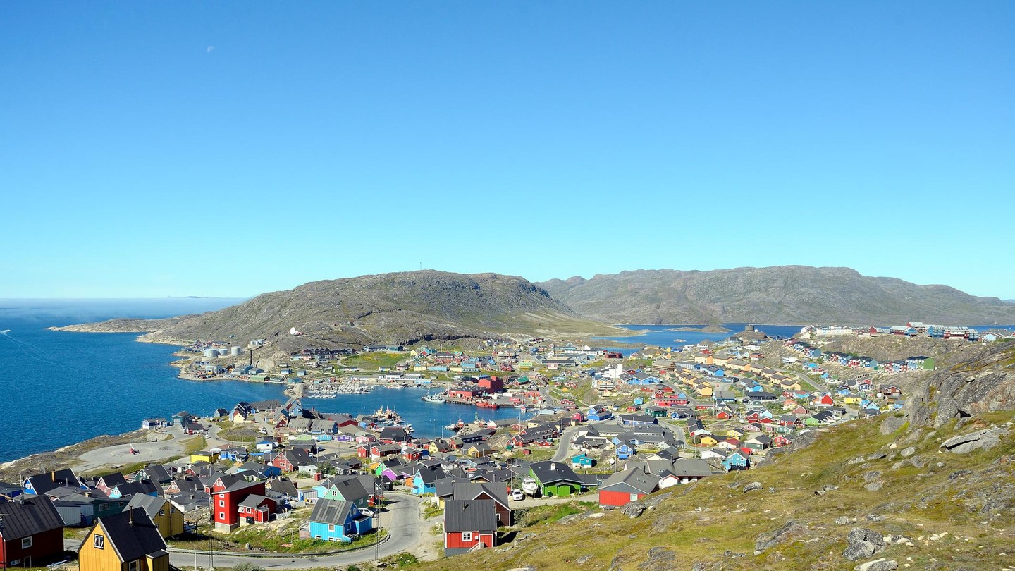 New research program will study fjord ecosystems in Greenland - EPFL