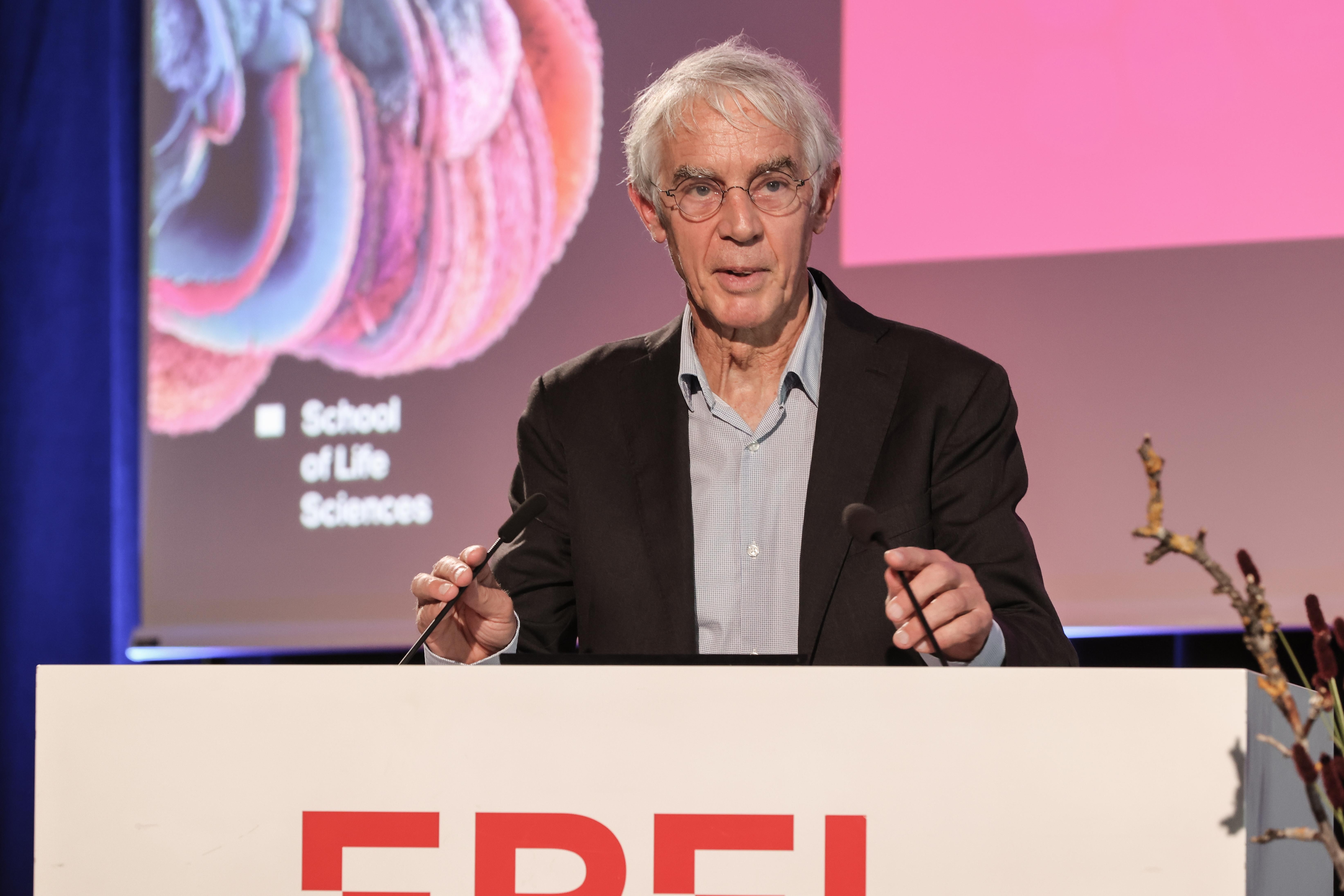 L'EPFL met la science à l'honneur pour les 20 ans de la Faculté SV - EPFL