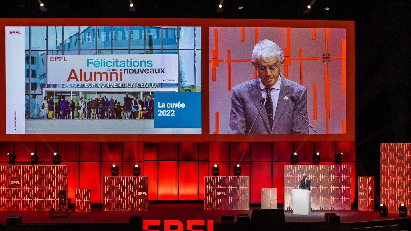 1245 students graduate with EPFL Master's degrees - EPFL