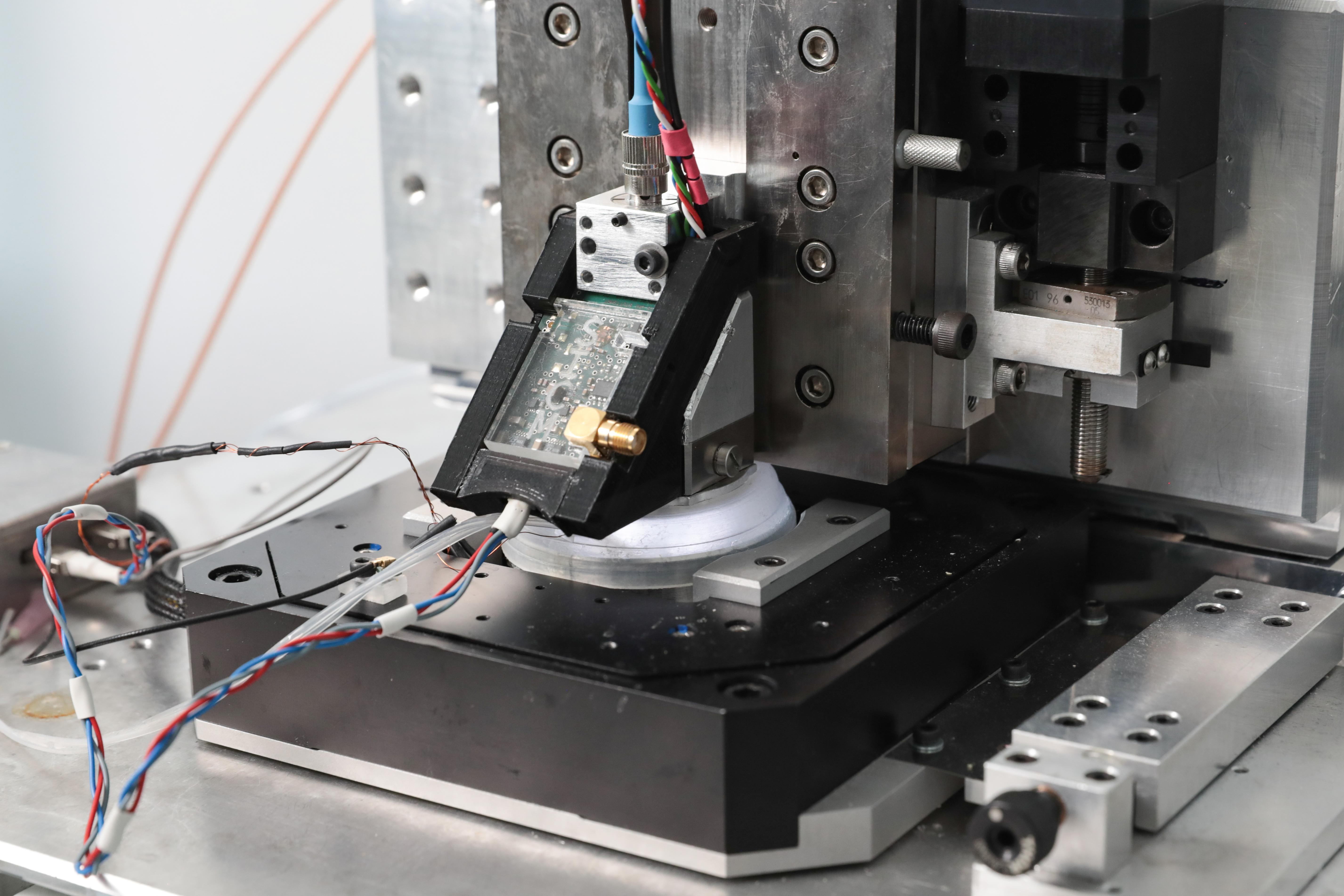 Researchers Control Individual Molecules for Precision Sensing - EPFL