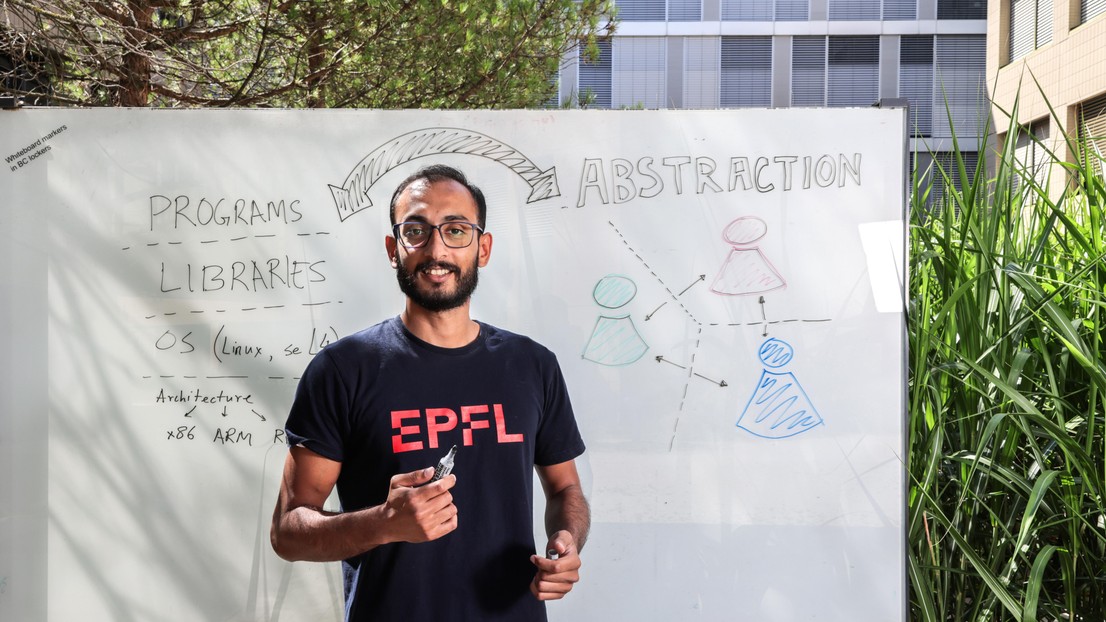 «L'architecture informatique se recoupe avec la sécurité» - EPFL