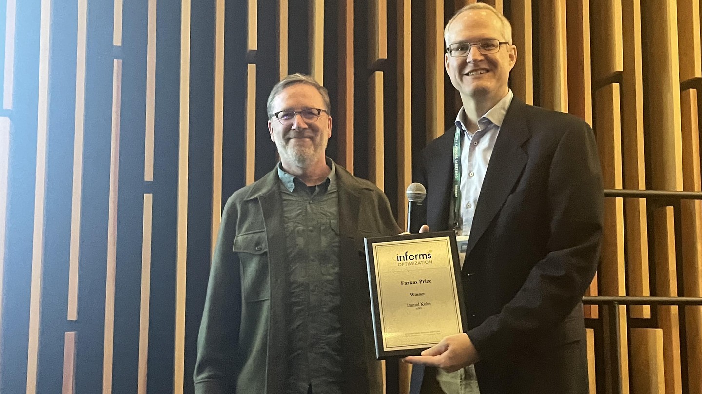 Daniel Kuhn winner of the 2024 Farkas Prize - EPFL