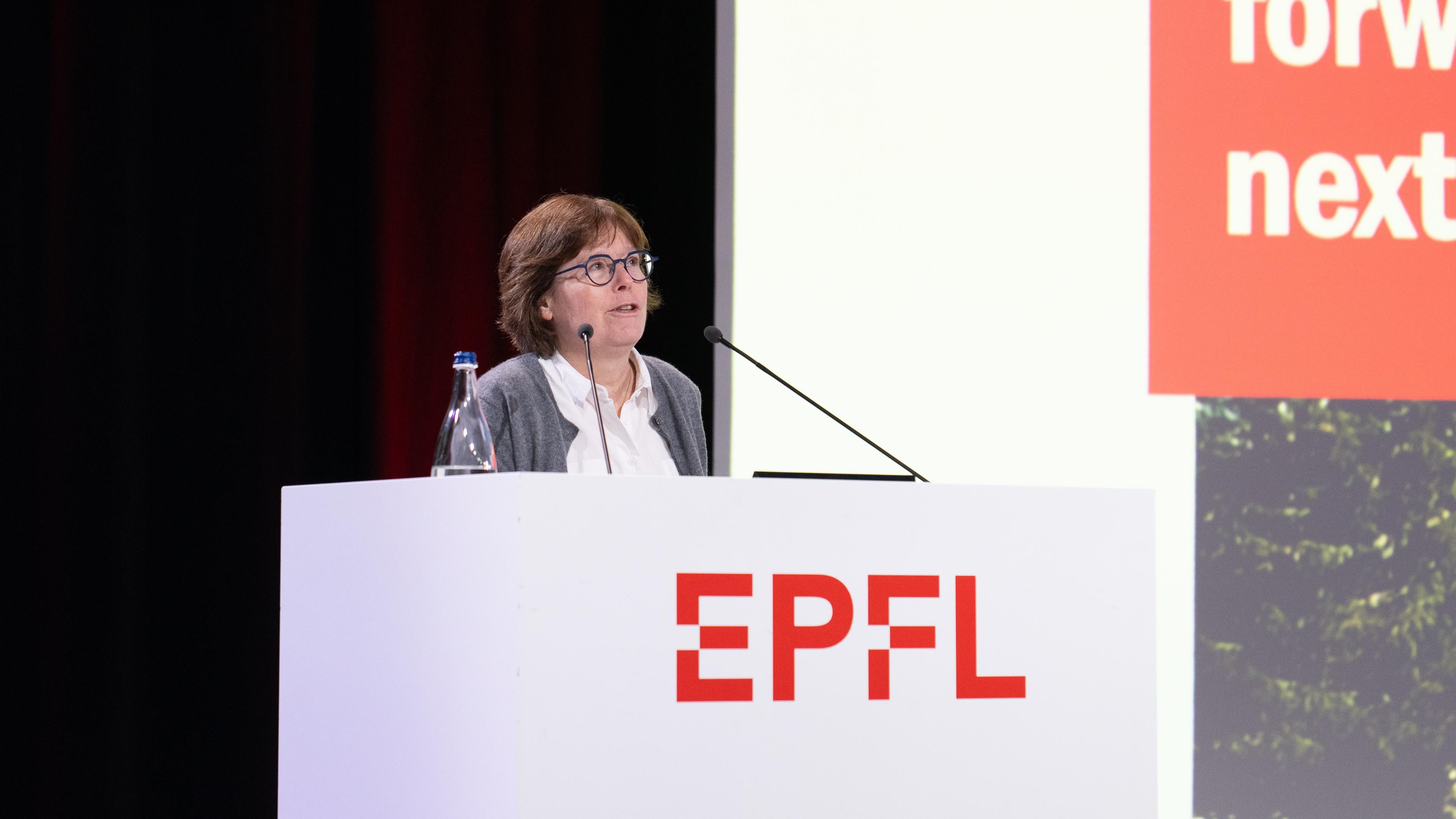 La section Science et Génie des Matériaux fête ses 50 ans - EPFL