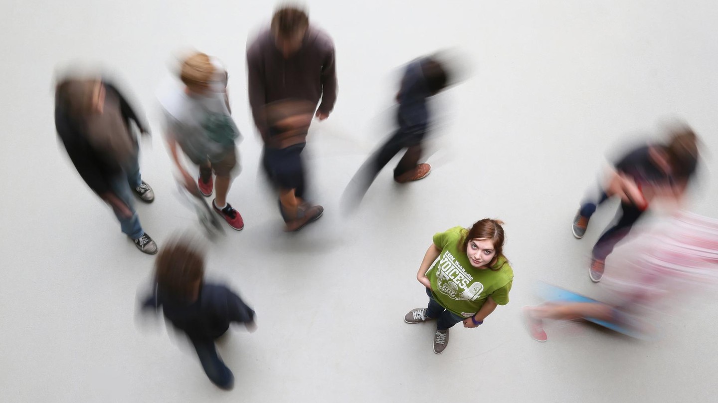 Using bluetooth to track crowds at the Paléo music festival - EPFL