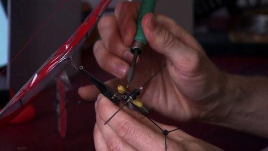 Perching robot gets wide media coverage. - EPFL