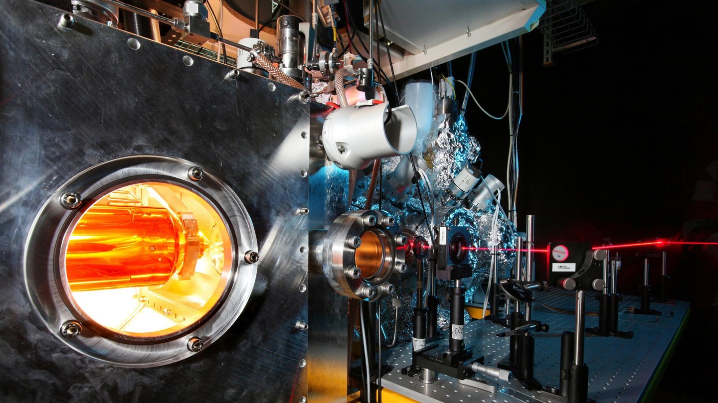 Nano-size superfluidity - EPFL