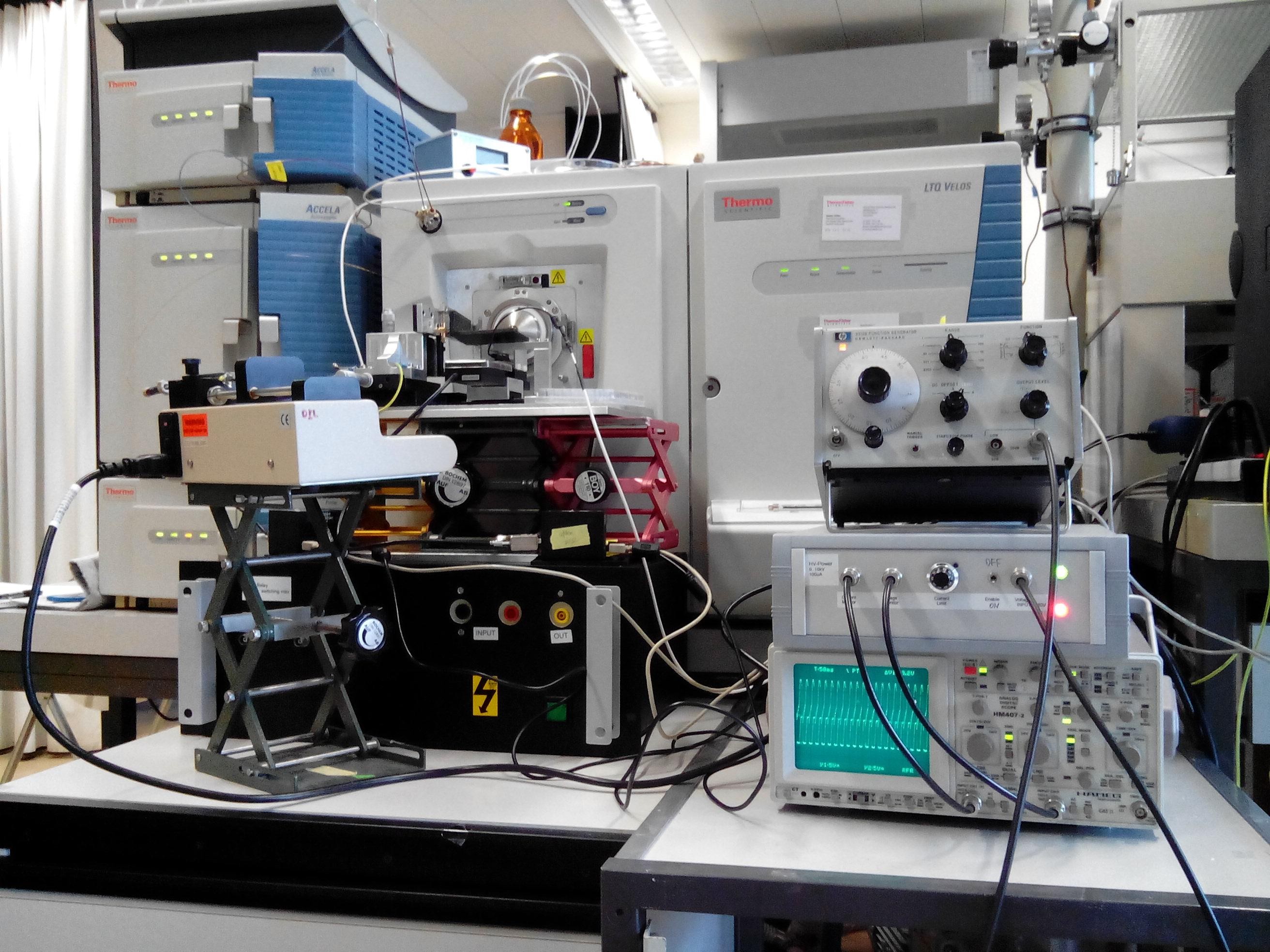 Visualiser des surfaces grâce à la spectrométrie de masse - EPFL