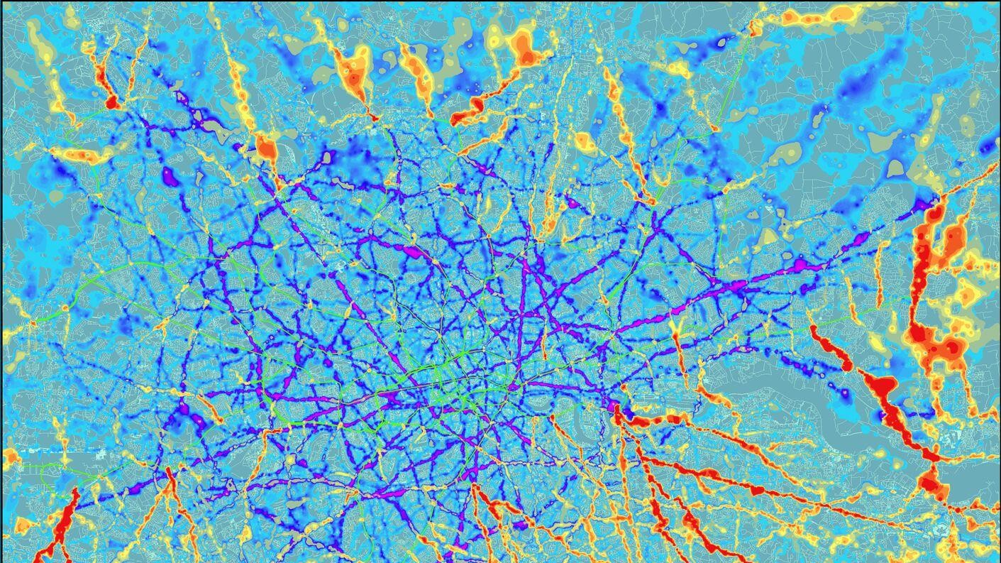 Multiplex spatial networks and urban mobility: slower is better! - EPFL