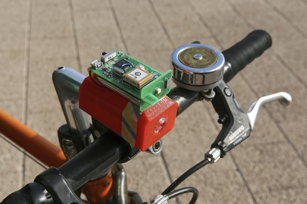 Measuring air pollution on a bicycle - EPFL