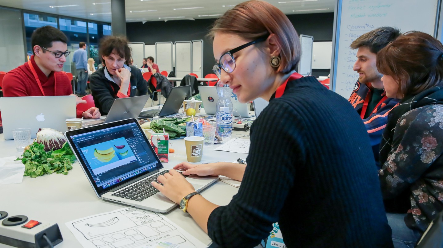 Succès pour le premier hackathon OpenFood à l'EPFL - EPFL