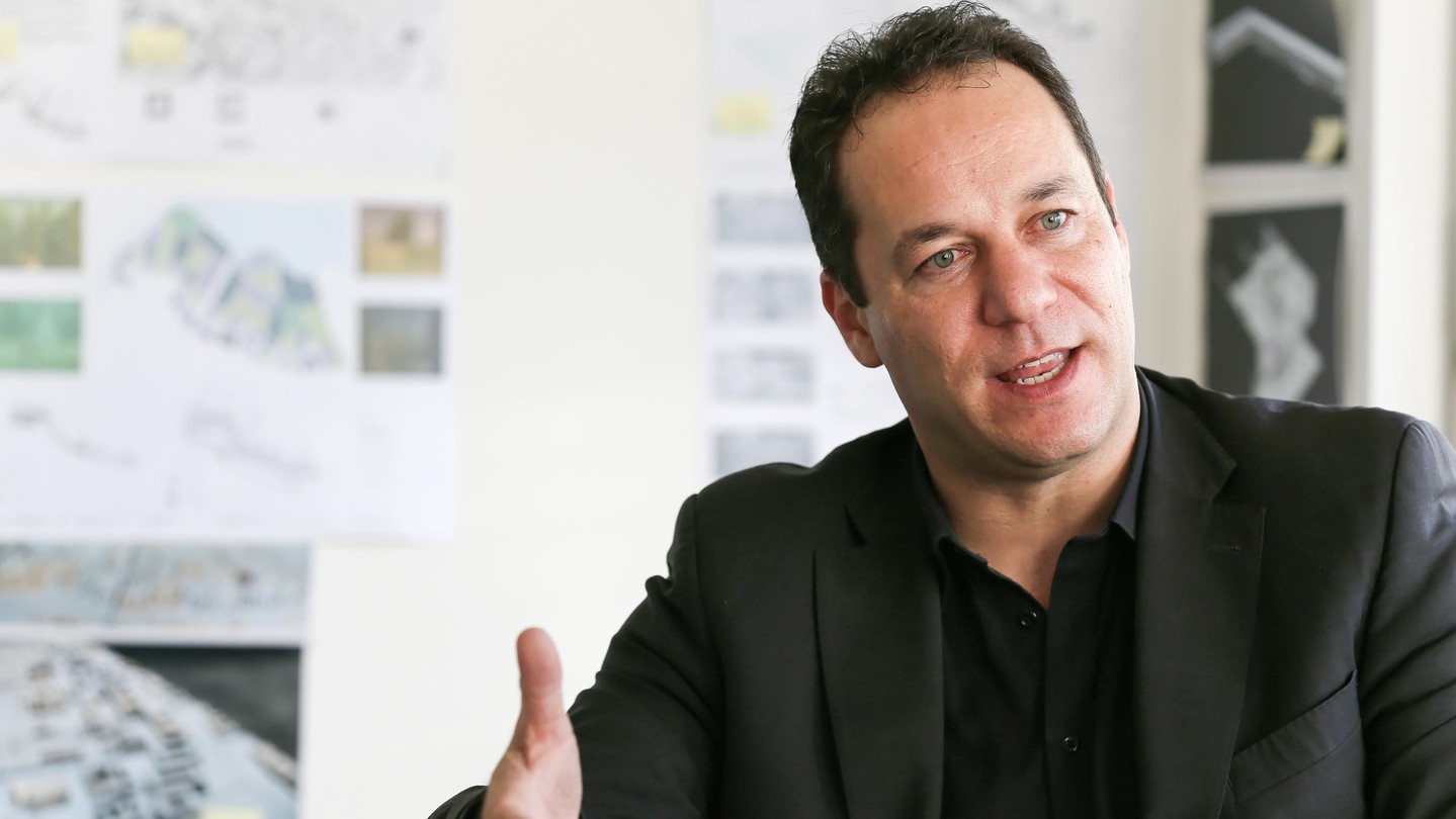 Nomination du Prof. Emmanuel REY comme professeur associé - EPFL