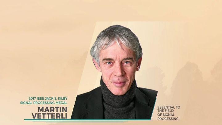 Martin Vetterli accepts the IEEE Jack S. Kilby SP Medal - EPFL