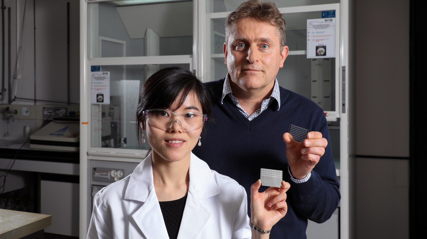Electrochemistry flushes out antibiotic-resistant proteins - EPFL
