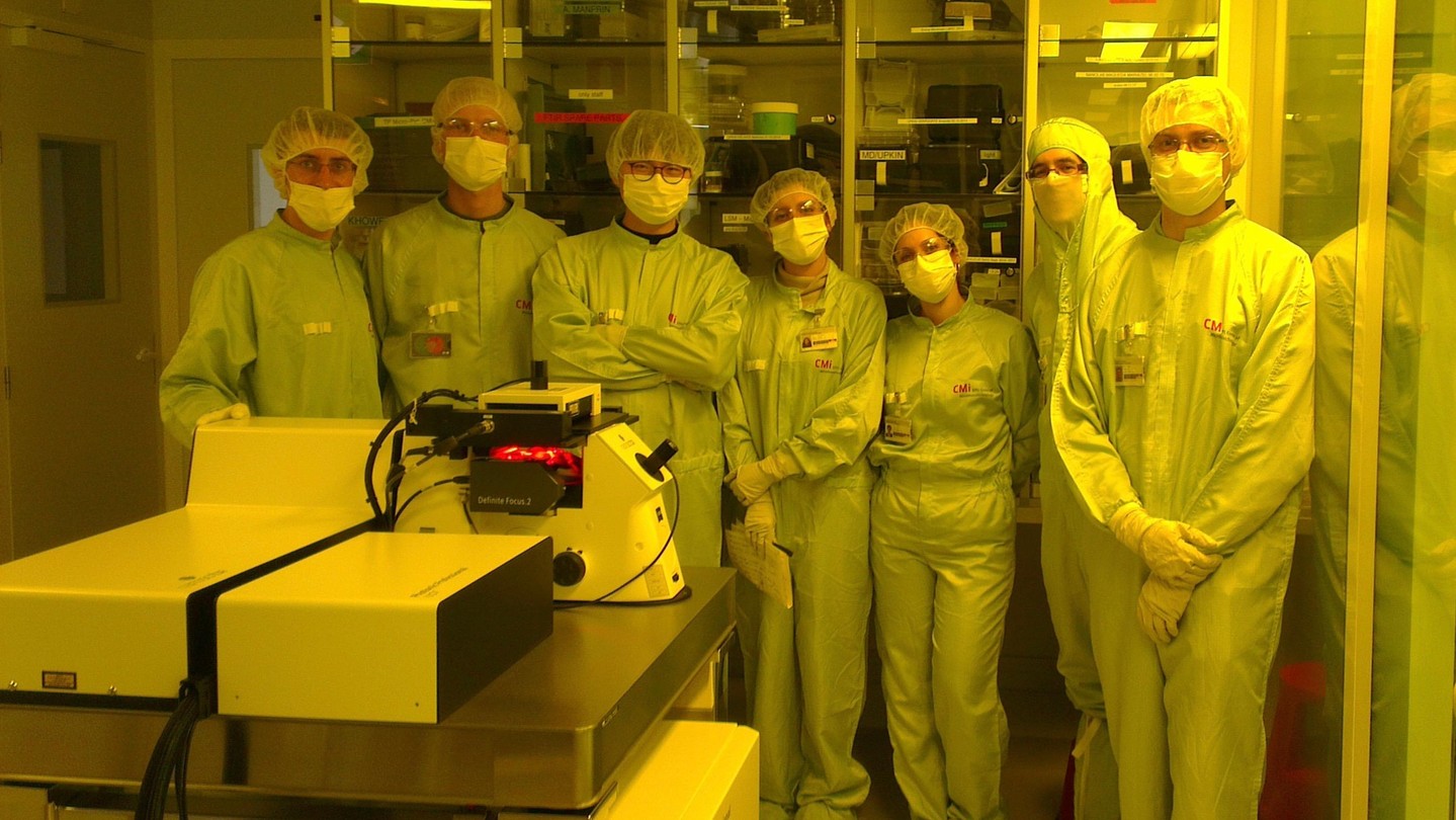 Nanoscribe Photonic Professional GT installed in CMI - EPFL