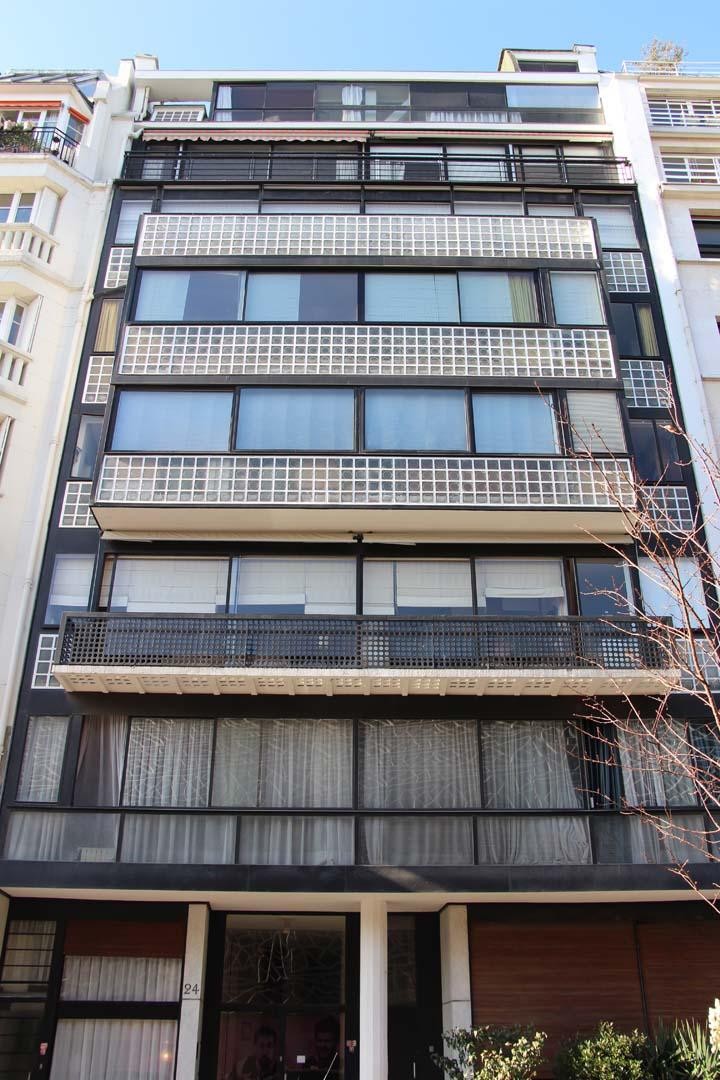 Discovering the essence of Le Corbusier in his apartment-studio - EPFL