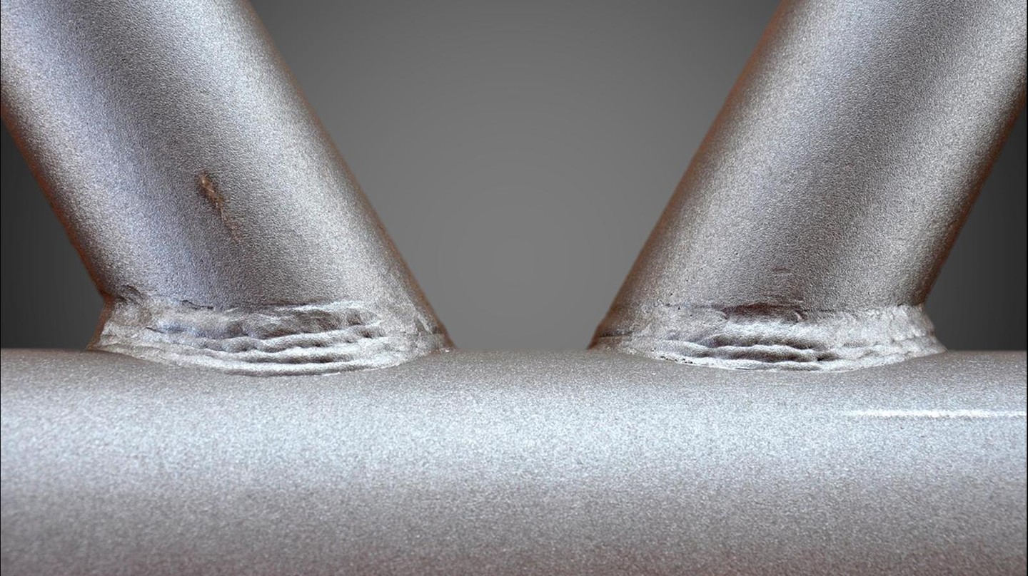 Fatigue testing of steel trusses - EPFL