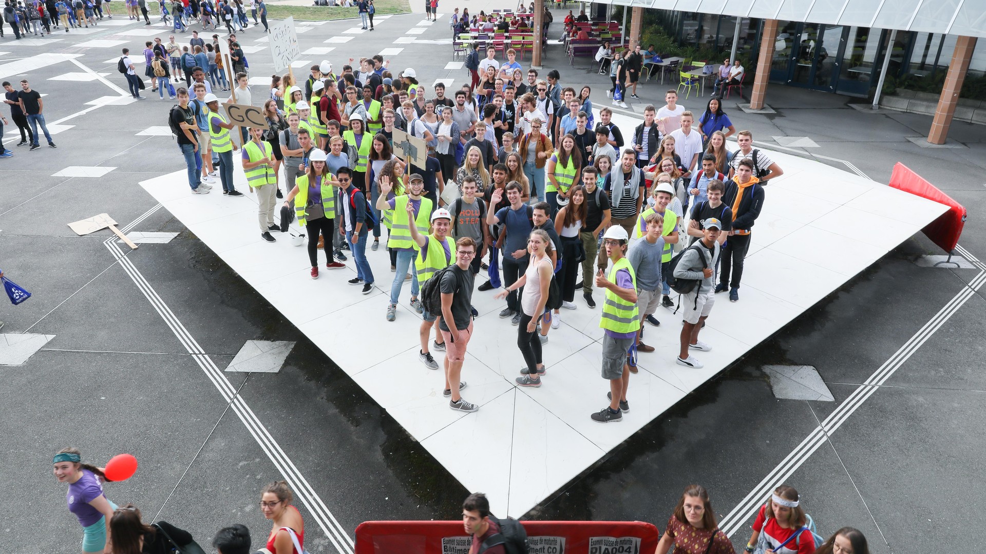 2,071 new students take their first steps at EPFL - EPFL