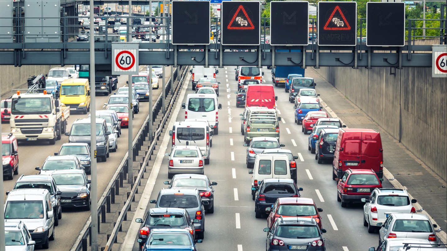 Reserve your driving time to reduce traffic congestion - EPFL