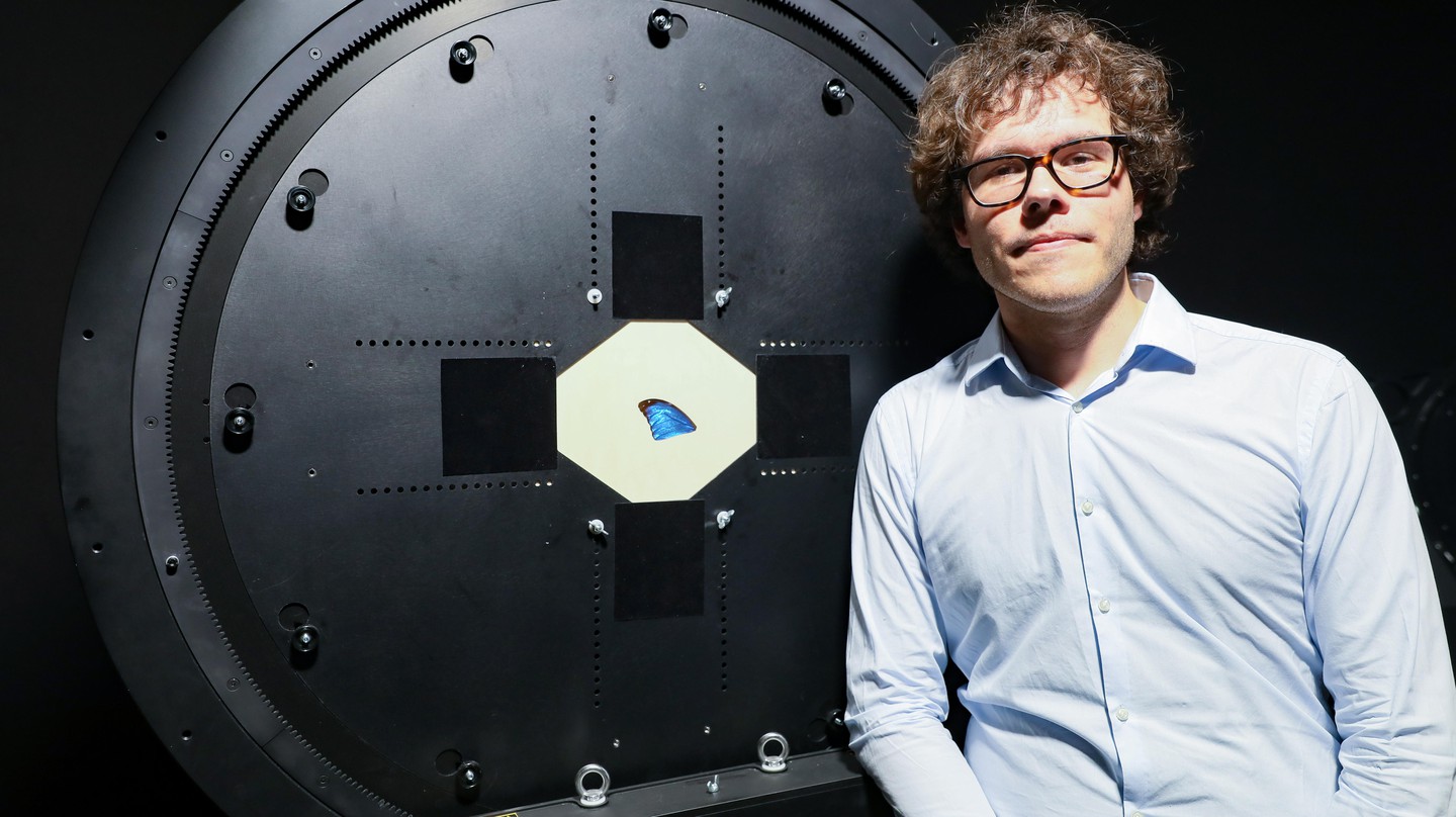 Digitizing and replicating the world of materials - EPFL Digitizing and replicating the world of materials - EPFL