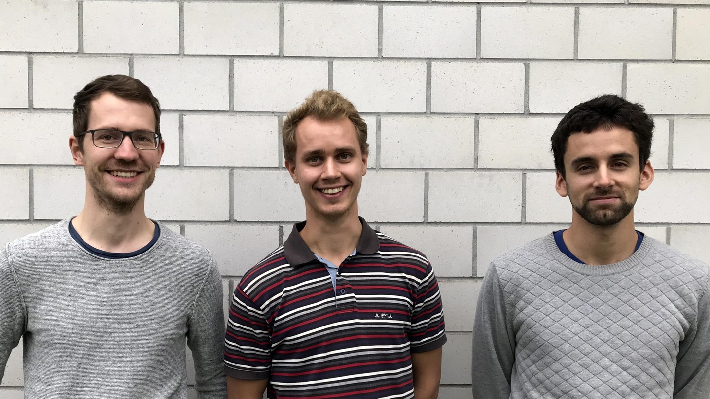 Awards and honors for three PhD students - EPFL