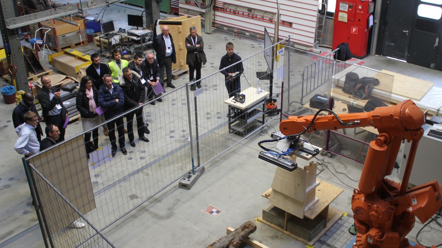 Demonstration of robotic assembly for civil engineering alumni - EPFL