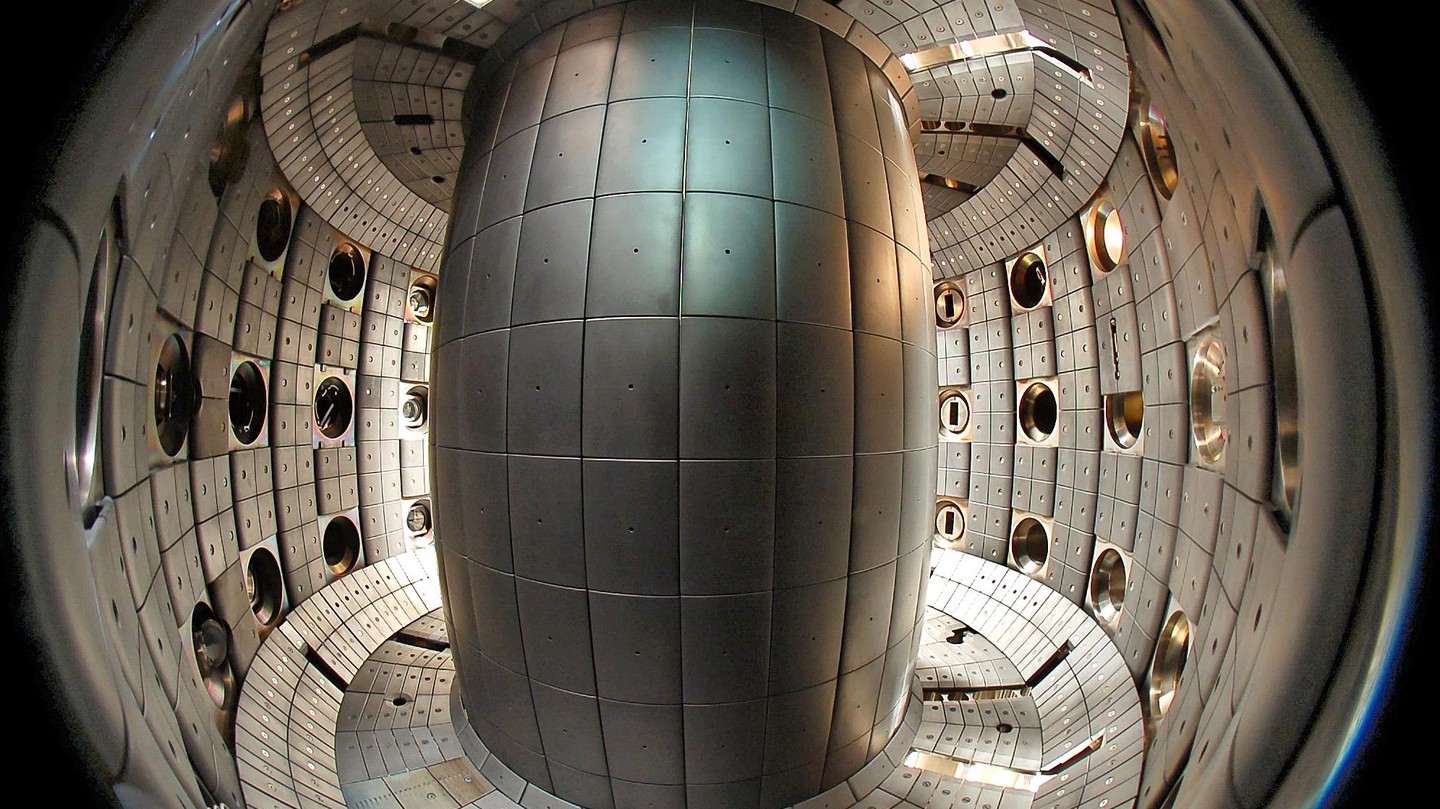 Le CRPP reçoit le prix 'R&D 100' - EPFL