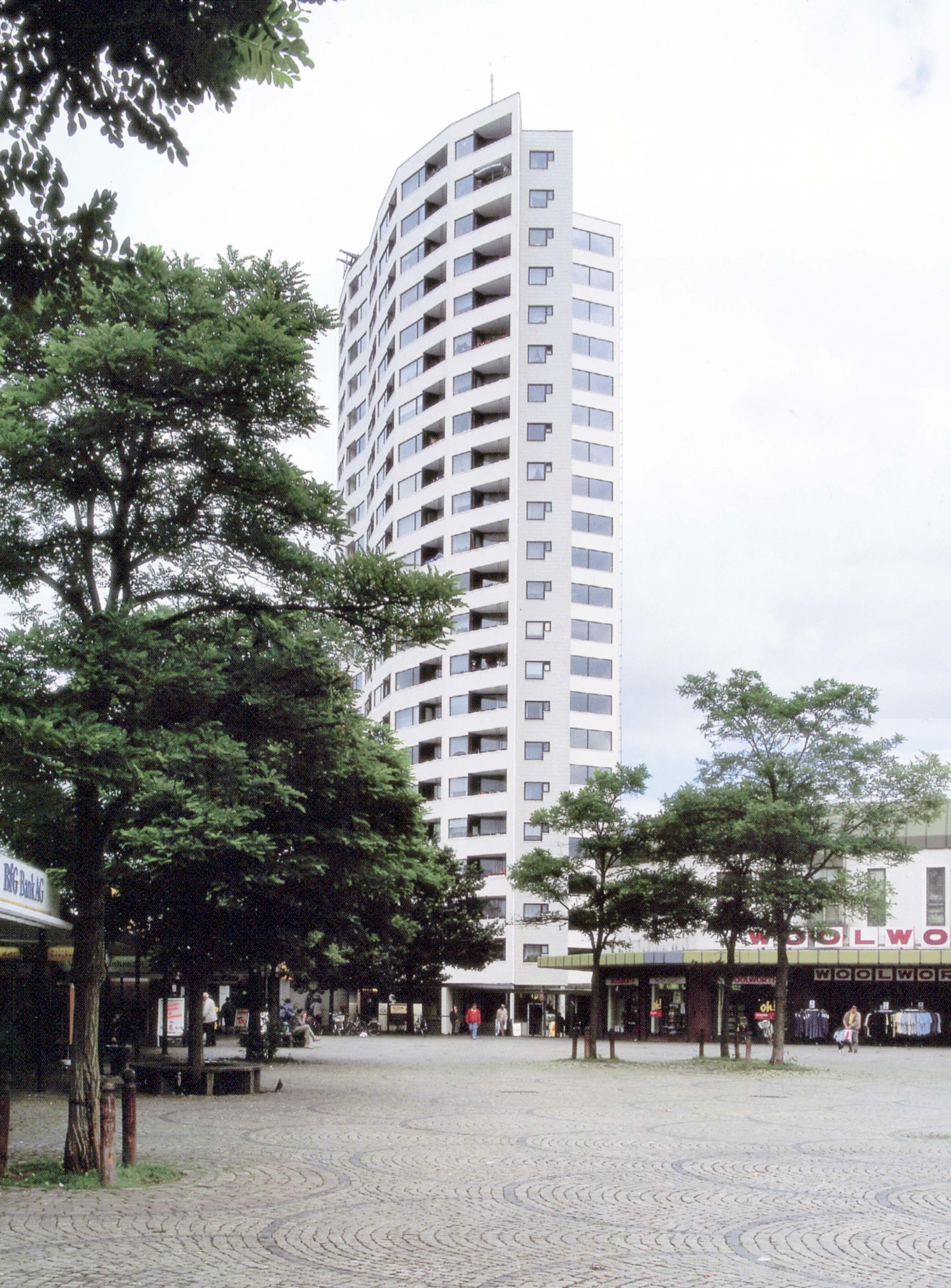 How organic architecture can shape dense, diverse cityscapes - EPFL